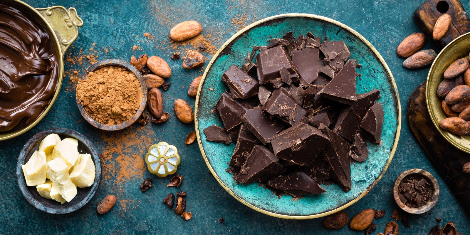 Домашний шоколад из какао с ванильным экстрактом - Лайфхакер