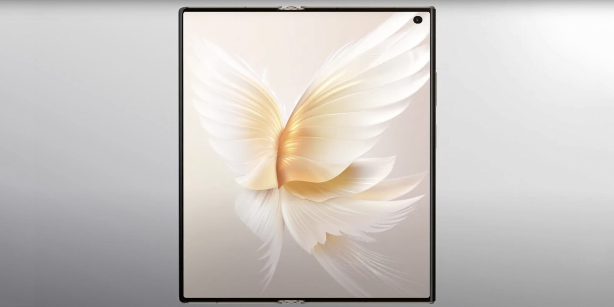 Honor показала Magic V Purse — складной смартфон, имитирующий дамскую ...