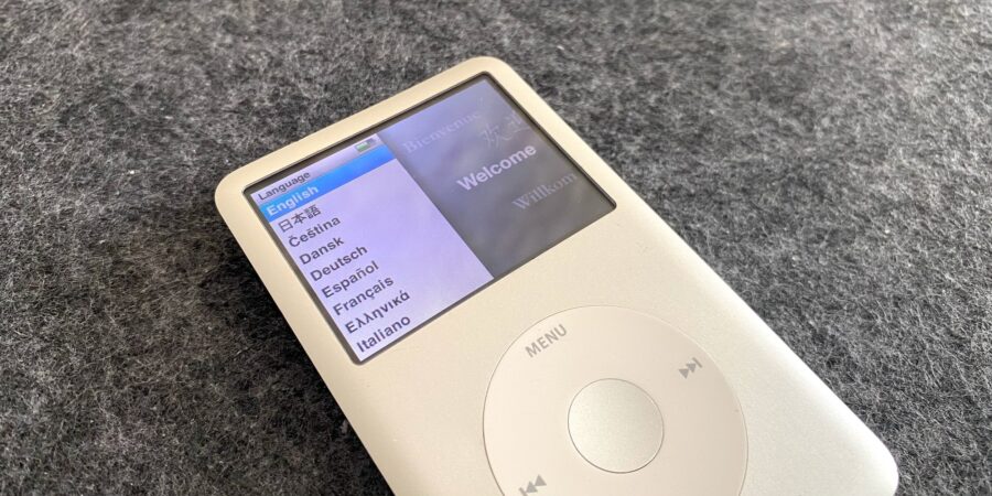 Почему я всё ещё пользуюсь старым добрым iPod Classic: 7 причин — Лайфхакер